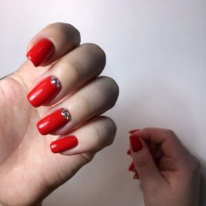 26 Nail Colors & Design Suited For Every Formal Dress