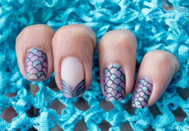 17 Aquamarine Nail Designs - Best Aqua-Inspired Nail Art