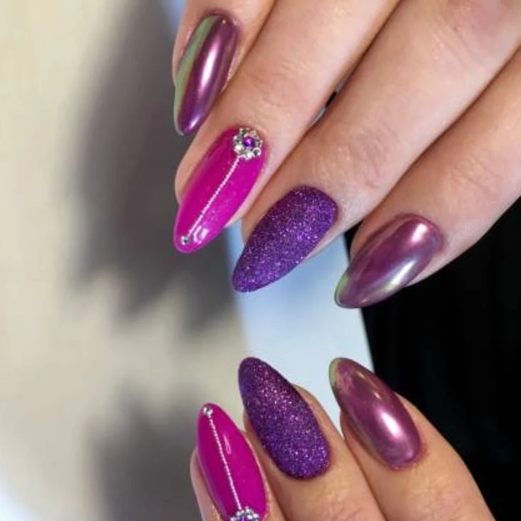 22 Best Anniversary Nail Designs - for Your Big Day